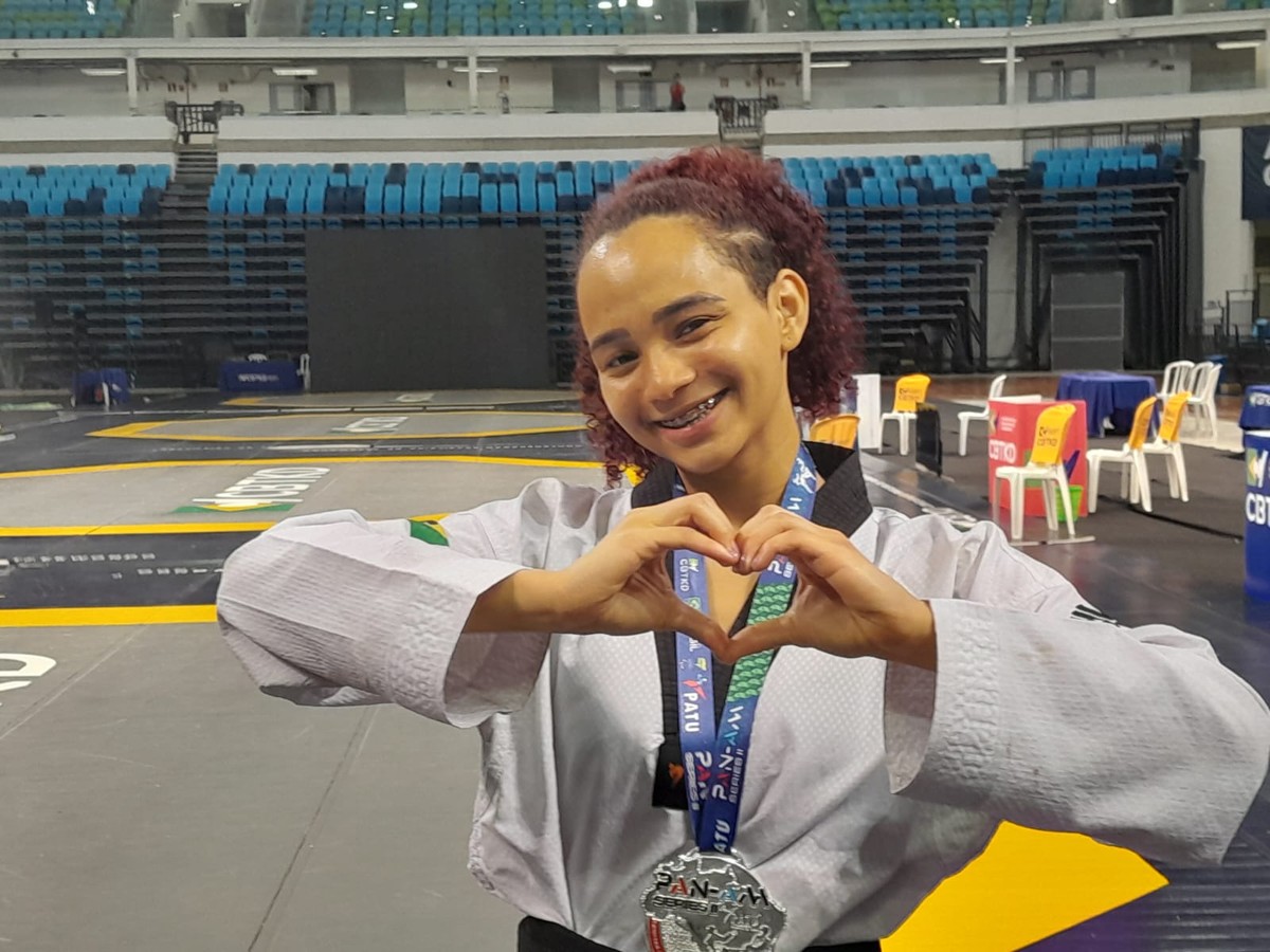 Danielly Vitória é prata e celebra pódio após 1 ano e 4 meses sem ...