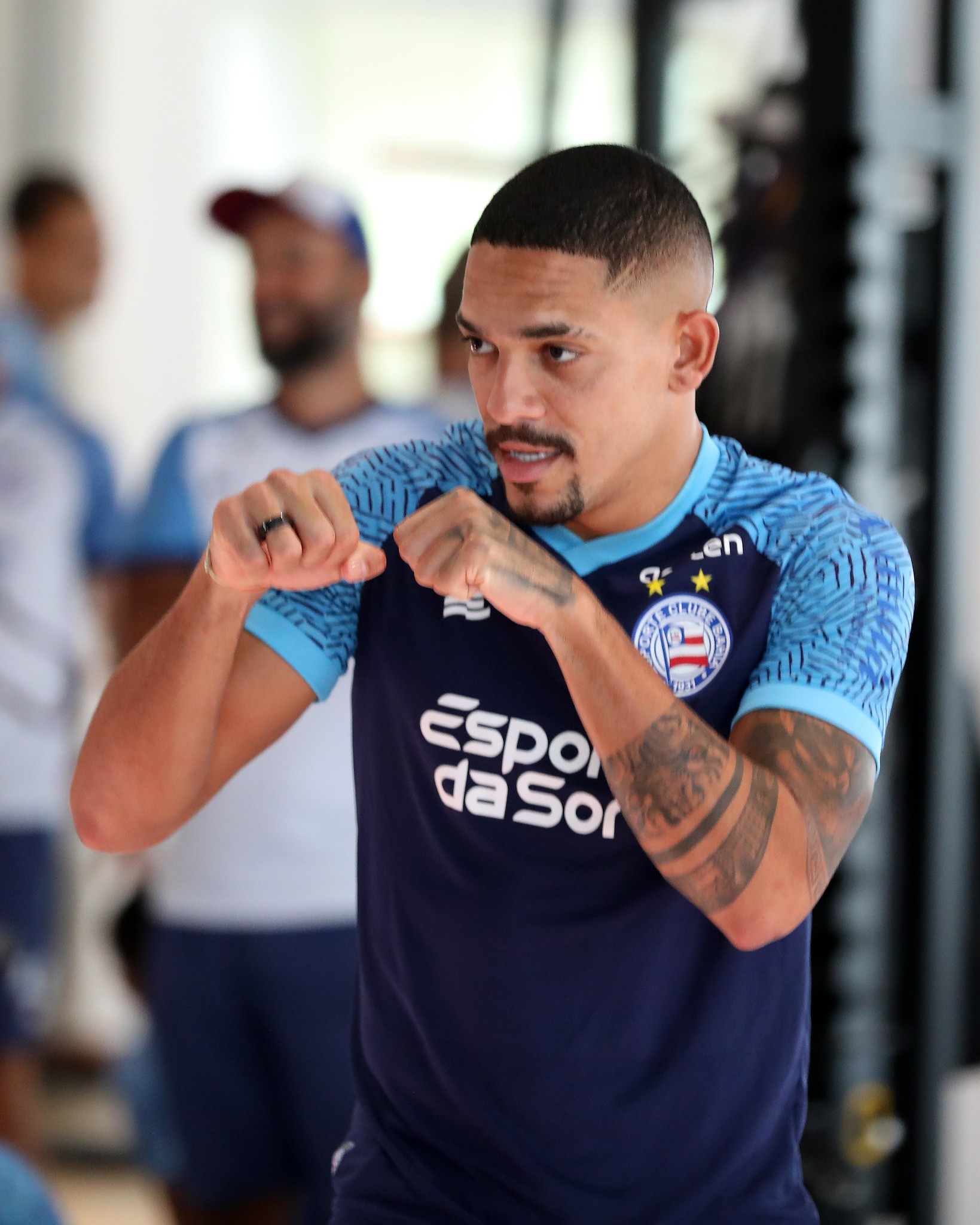 Bahia divulga lista de relacionados para pegar o Cuiabá com retornos de ...