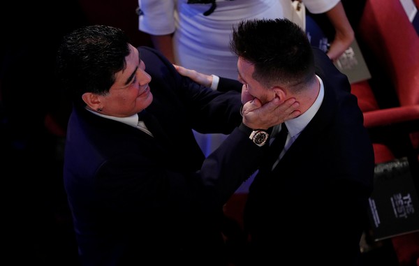 maradona e cr7