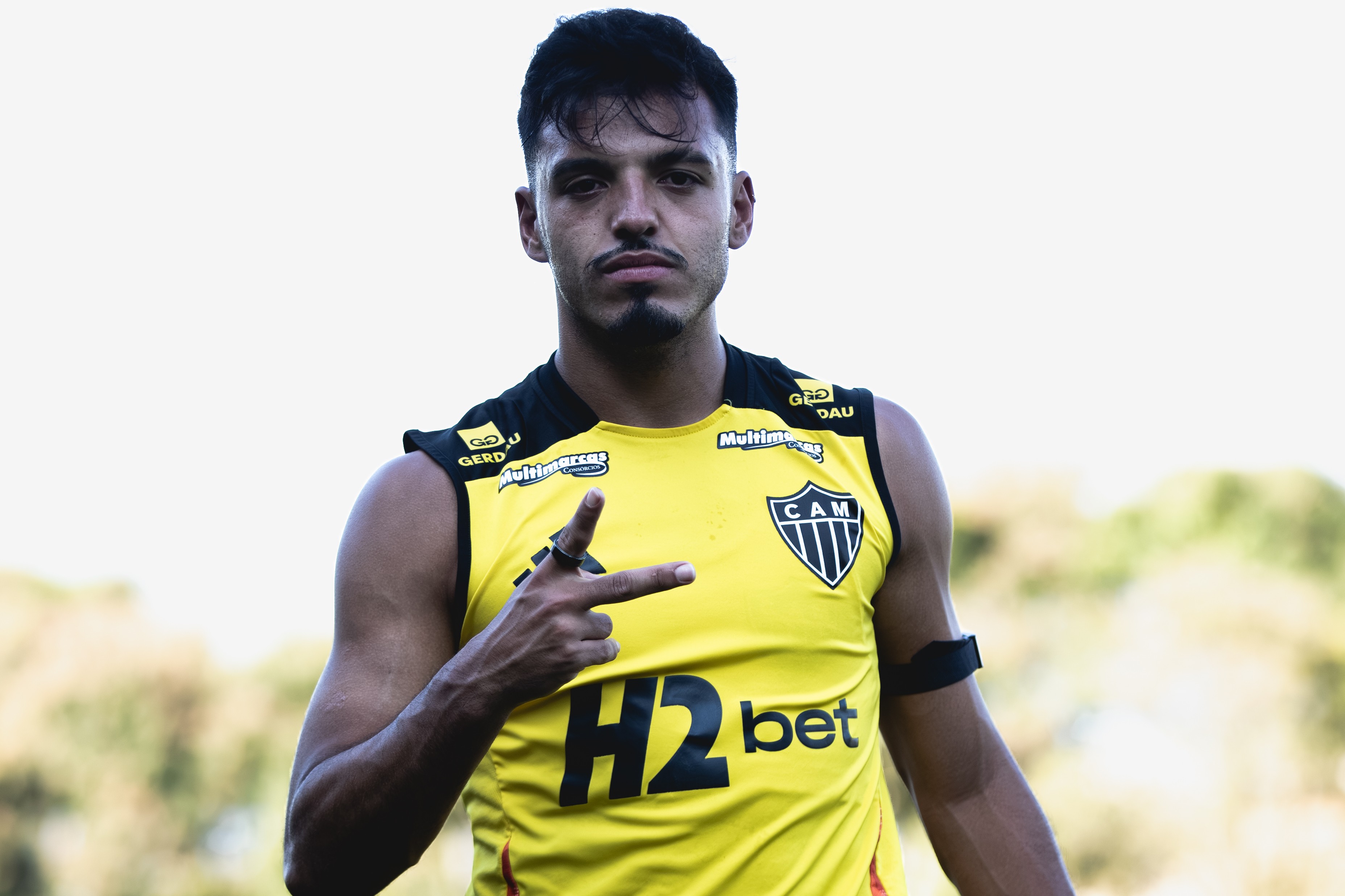 Santos relaciona Gabriel Menino e corre com burocracia para usá-lo | Ge