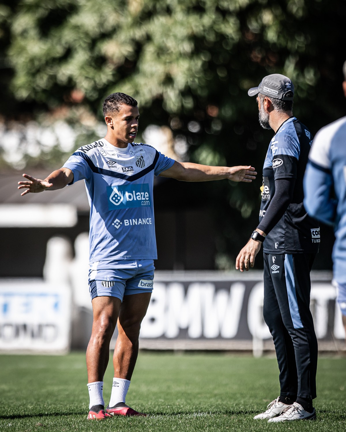 Escalação do Santos: Sandry ganha chance e deve ser titular contra o ...