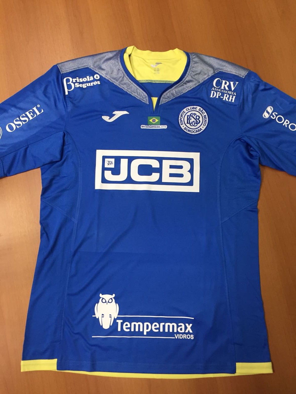 É ano de Copa! São Bento lança camisa em homenagem à seleção brasileira ...