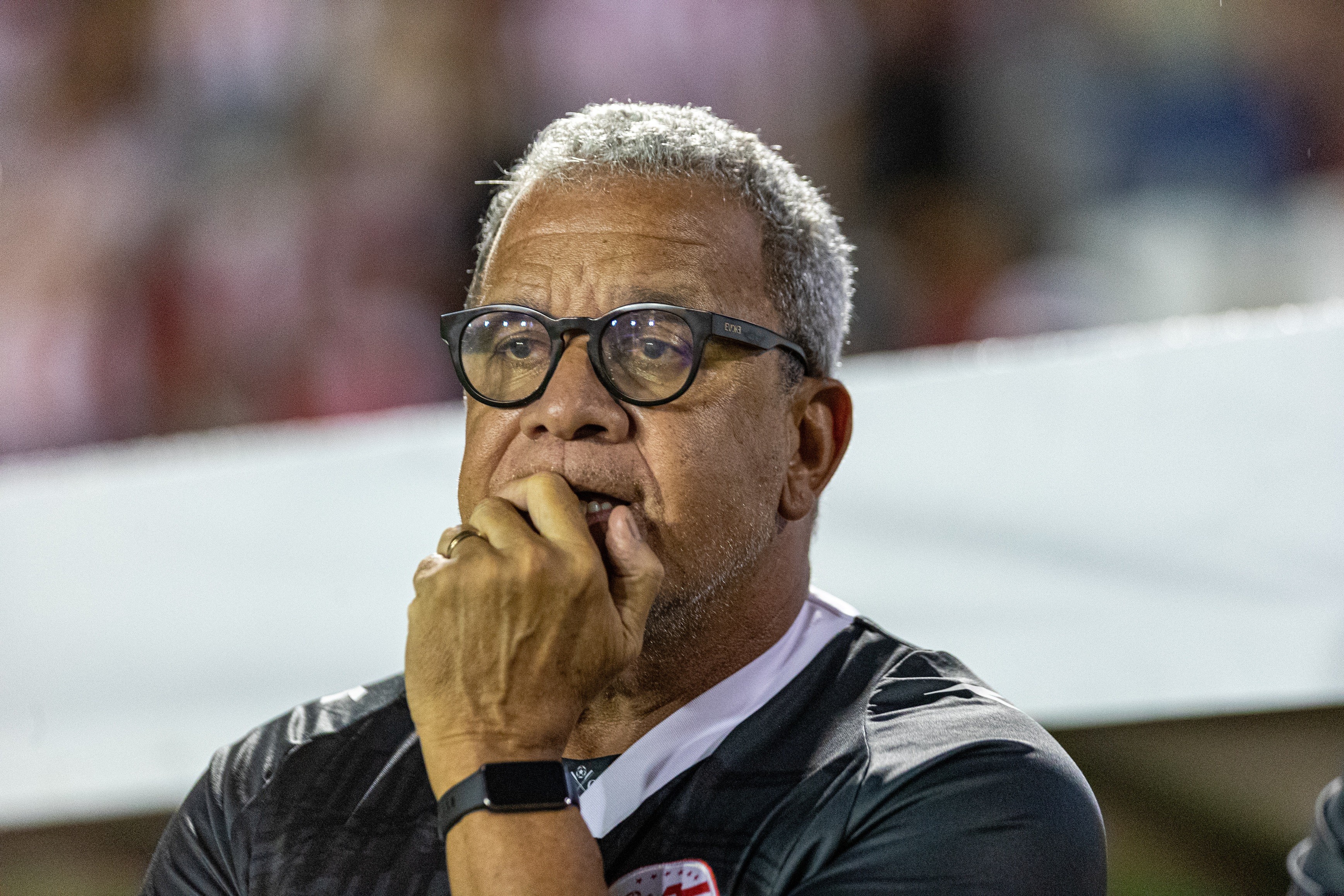 Hélio dos Anjos cita dificuldades e define vitória do Náutico: "A | Ge