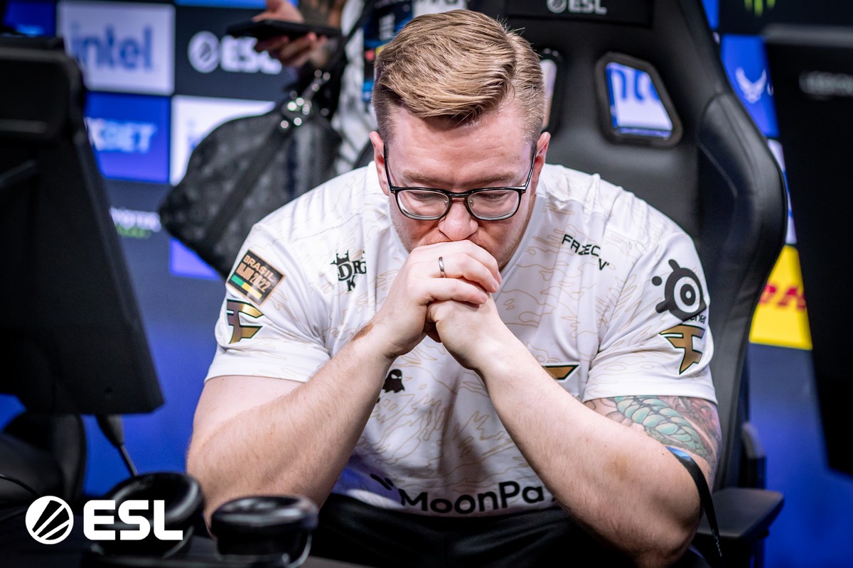 IEM Major Rio 2022: FaZe é 1ª campeã mundial a cair sem vitórias | cs ...