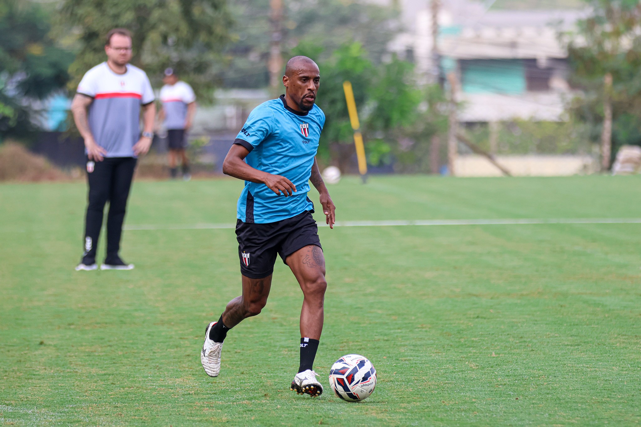 Jeferson celebra marca de 350 jogos e mira reação do Botafogo-SP na ...