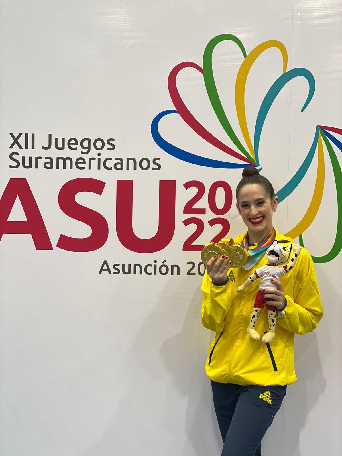 Catarinense Beatriz Linhares conquista três medalhas de ouro nos Jogos ...