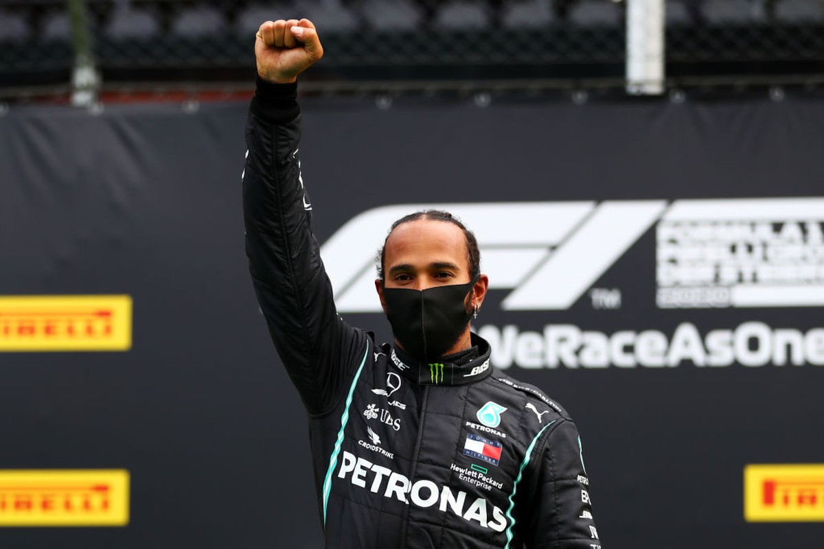 Lewis Hamilton cobra Ferrari por mais responsabilidade e ações contra o ...