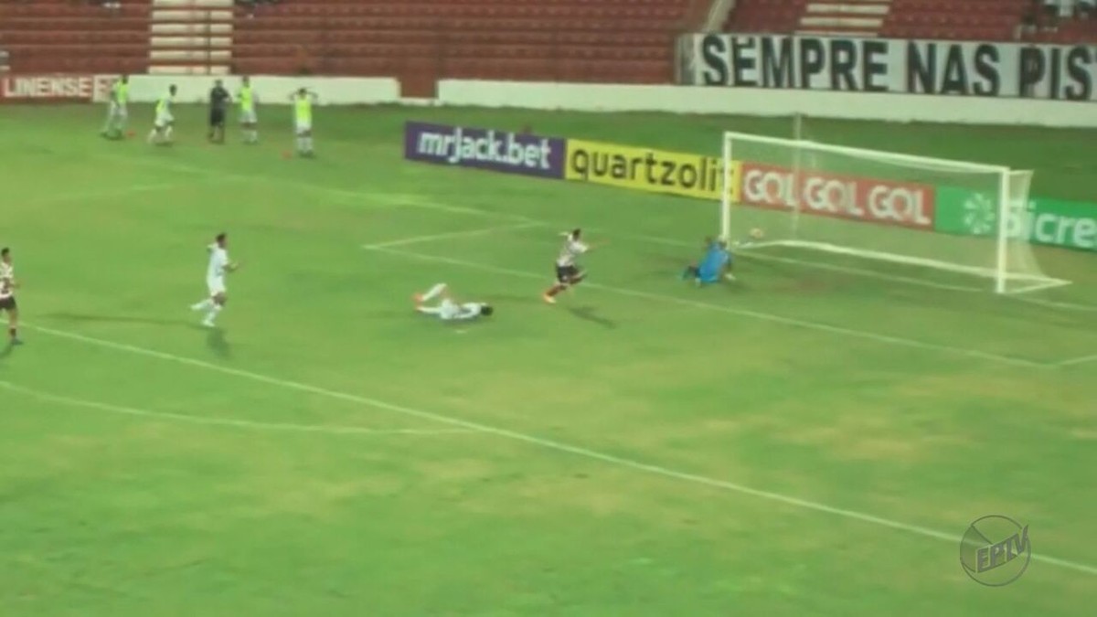 Fausi banca Martins no Comercial e agenda reunião com comissão técnica ...