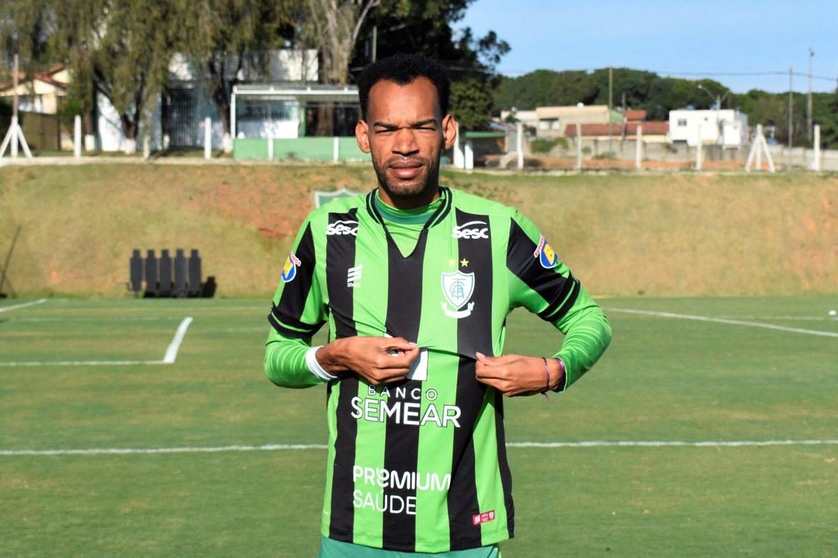 Anderson é apresentado pelo América-MG e projeta disputa saudável pela ...