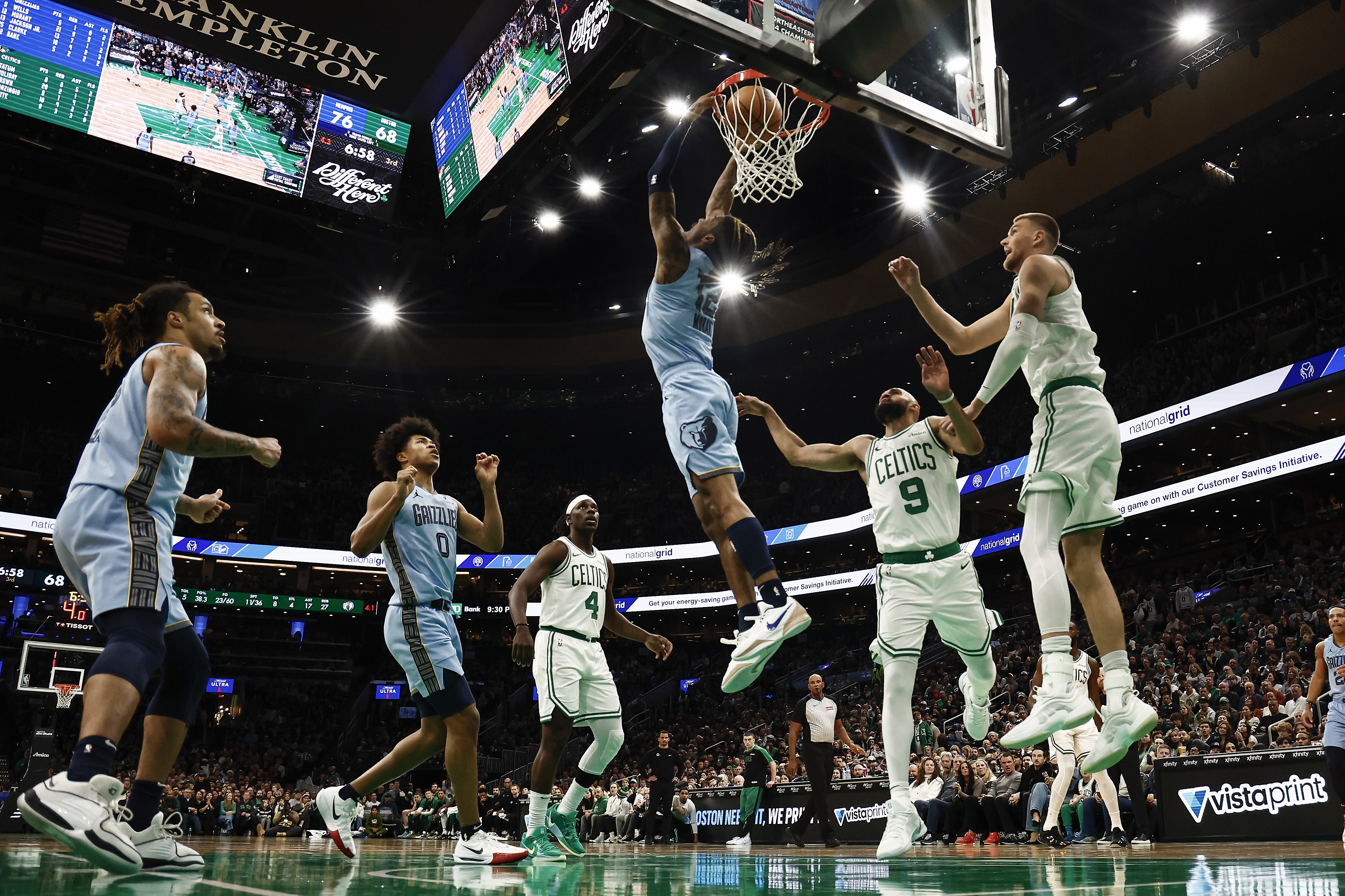 NBA divulga as dez melhores enterradas da temporada e gera polêmica ...