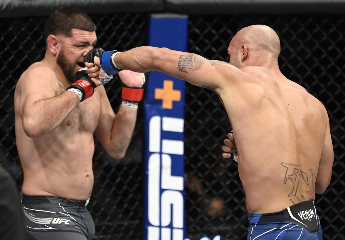 UFC 266: Diaz rechaça desculpas após ser nocauteado por Lawler: "Estou ...