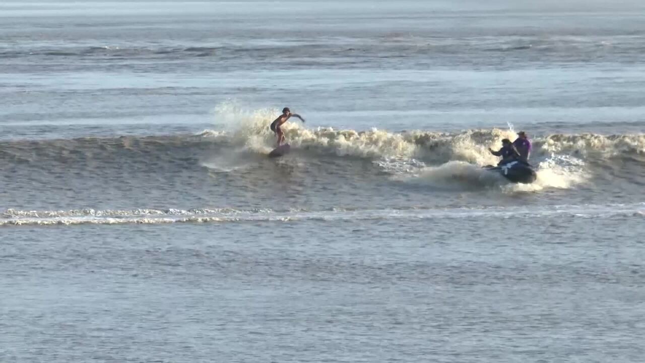Gabriel Medina surfa pela primeira vez na pororoca; veja vídeo | Ge
