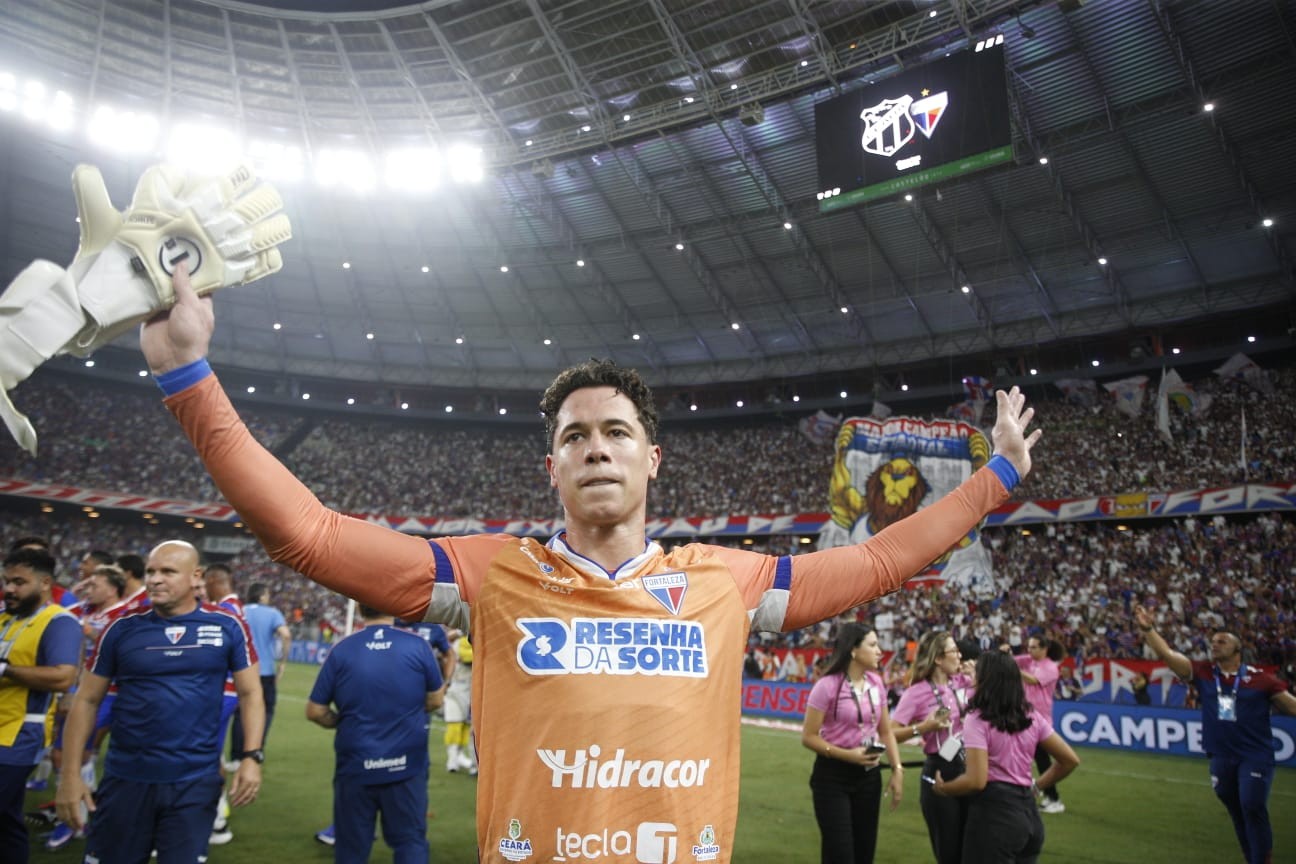 Brenno pega pênalti, é herói, e Fortaleza volta a vencer o Cearense | Ge