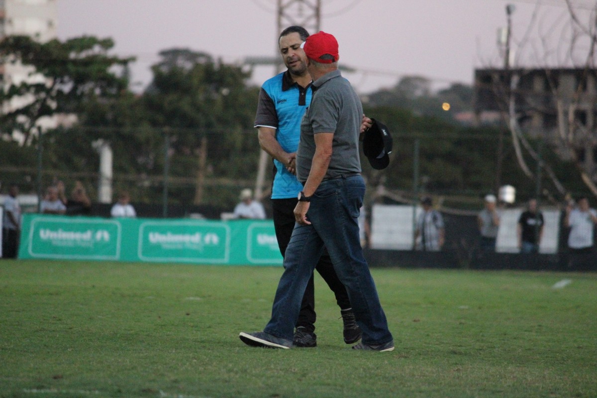 Comercial aposta em continuidade a Marciano, que agradece: “sou feliz ...