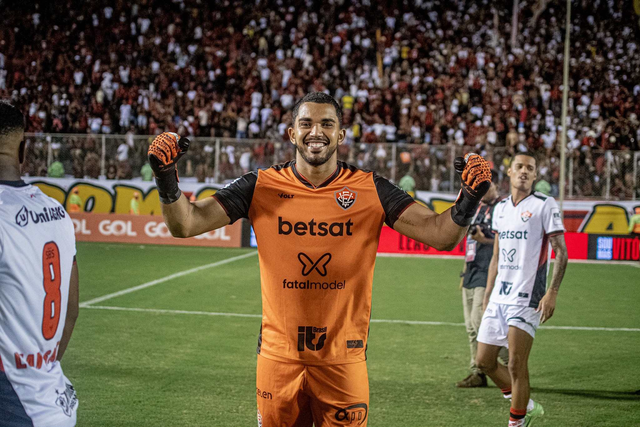 Lucas Arcanjo entra em lista de goleiros com mais jogos pelo Vitória ...