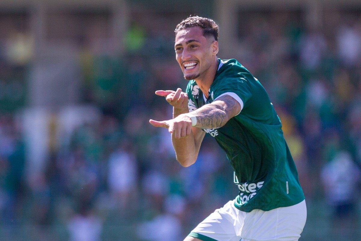 Valorizado após artilharia, Derek recebe sondagens e tem futuro ...