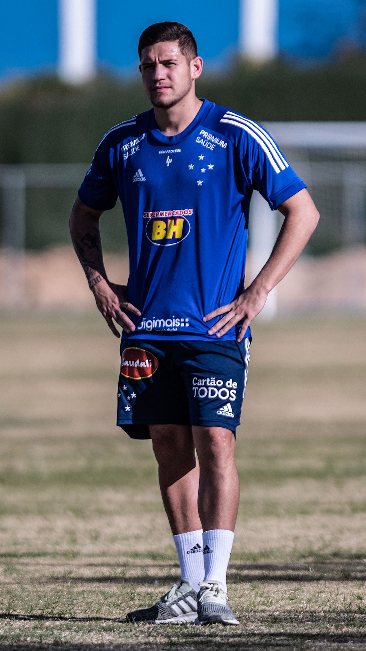 Cruzeiro acerta venda de Caio Rosa para o Al Sharjah por R$ 3,4 milhões ...