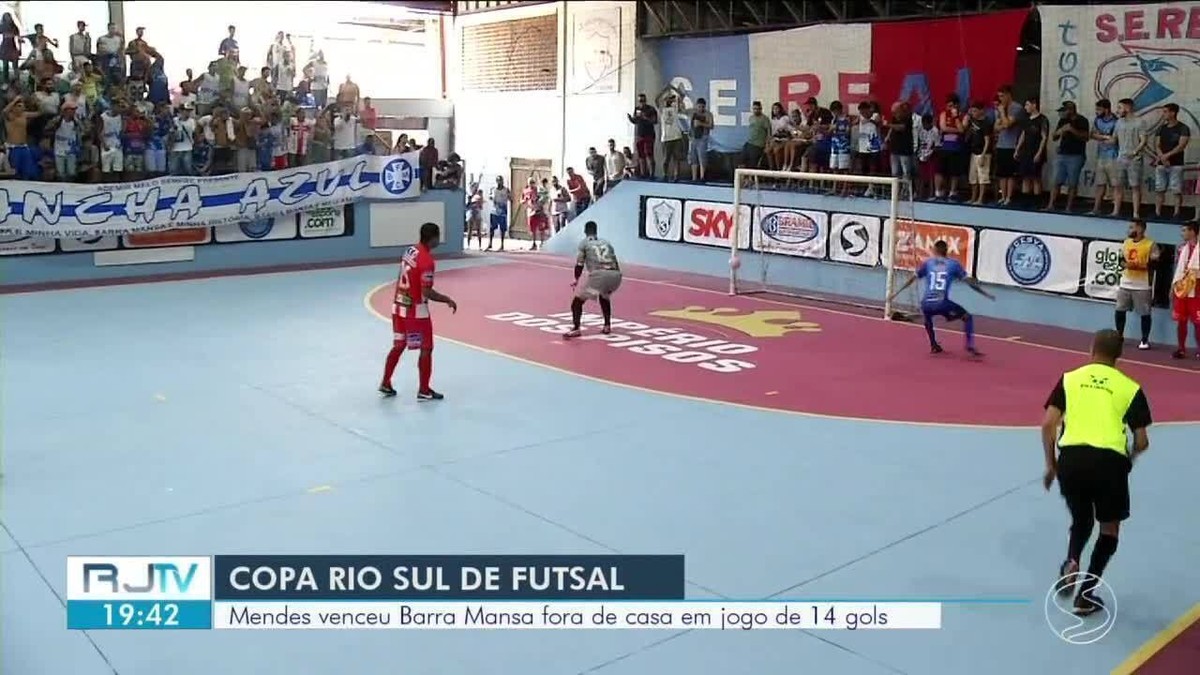 Haja fôlego! Mendes supera "caldeirão" e vence Barra Mansa em jogo ...