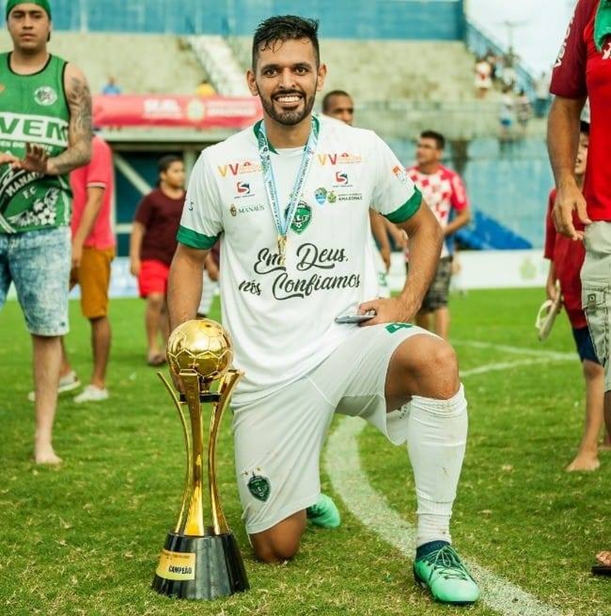 Patrick Borges é liberado, mas volta a sentir panturrilha e não tem ...