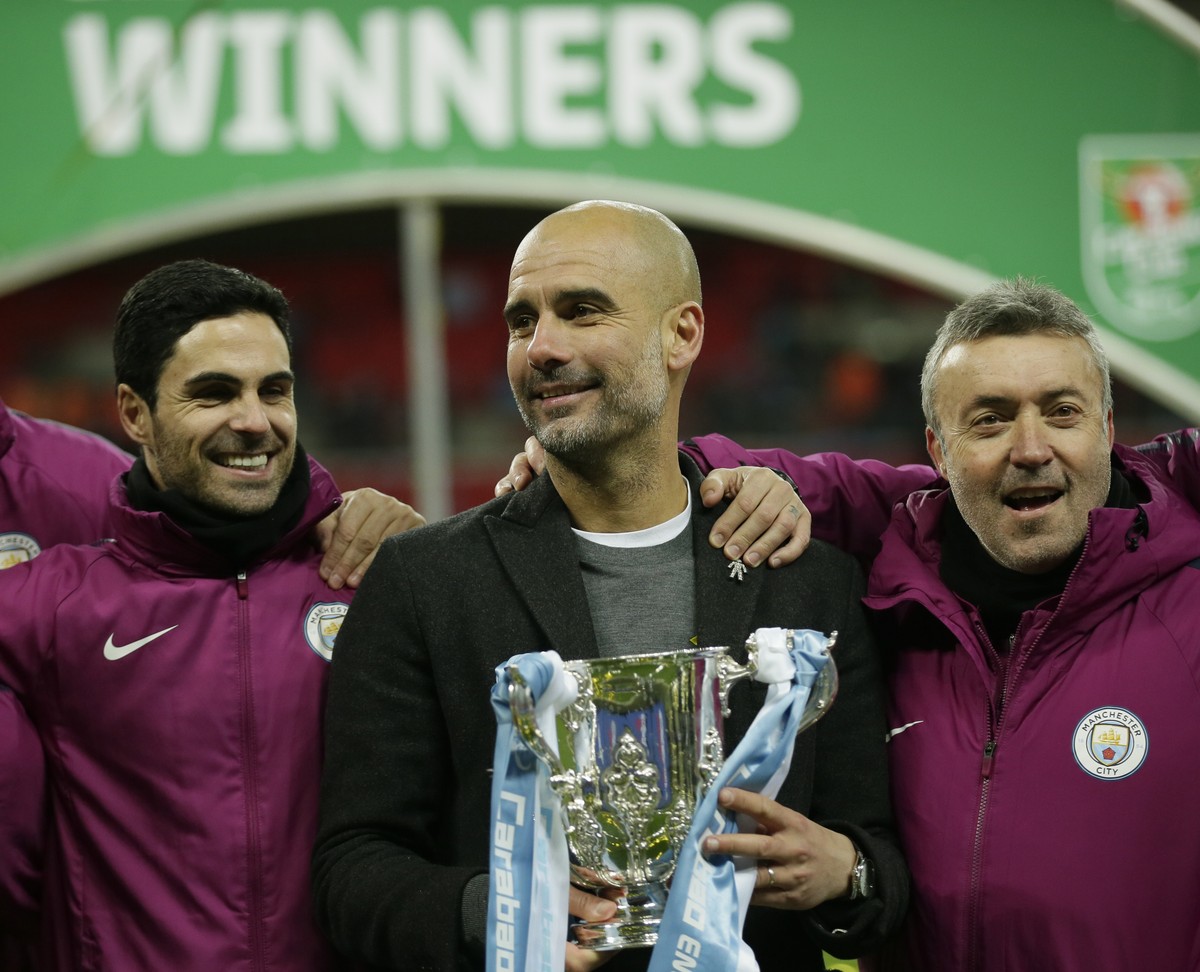 Henry elogia o quase campeão City e Guardiola: "Desafia o seu cérebro ...