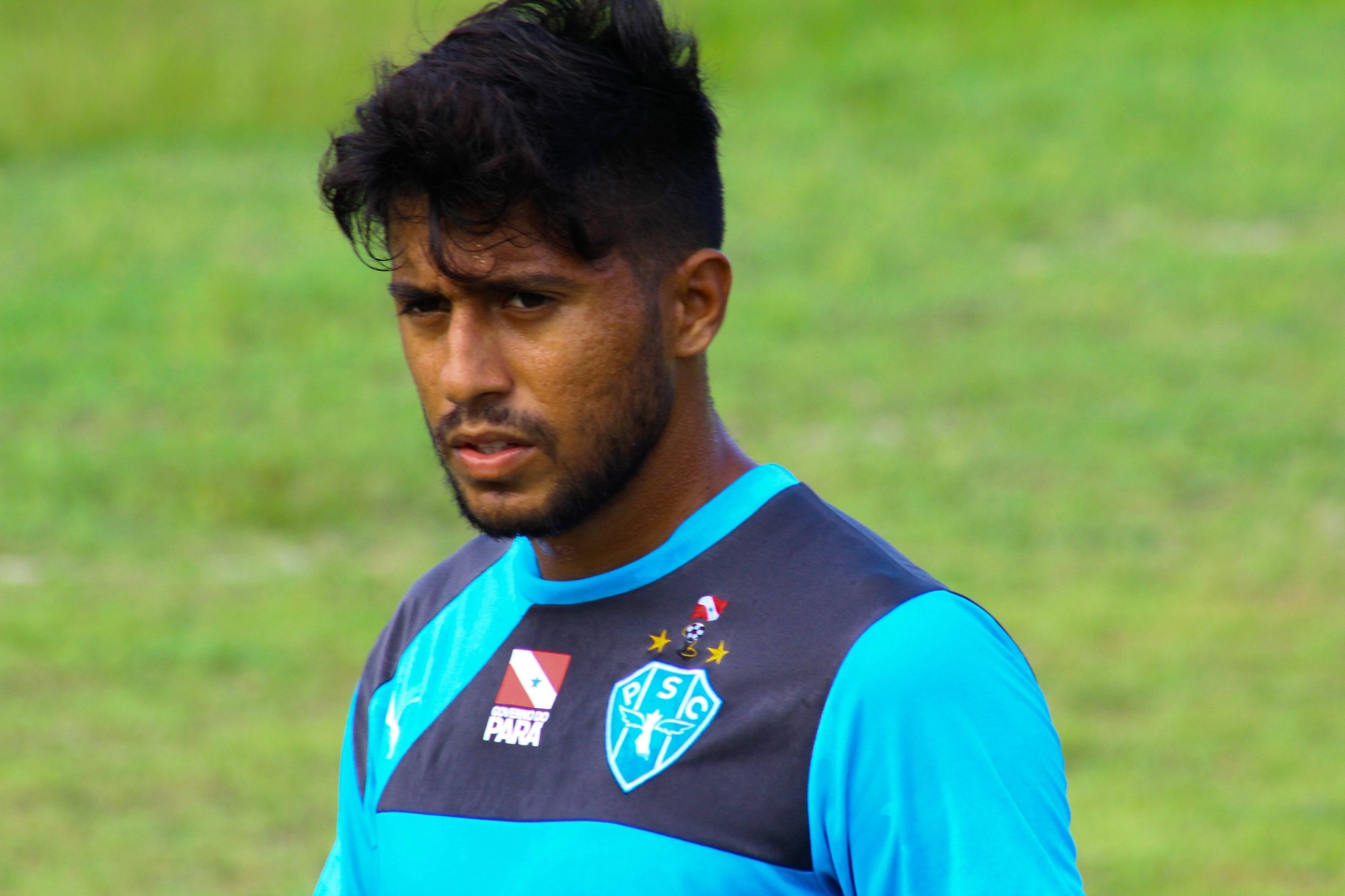 Raphael Luz veste a camisa 10 do Porto Velho e mira conquistas na temporada | porto velho | ge