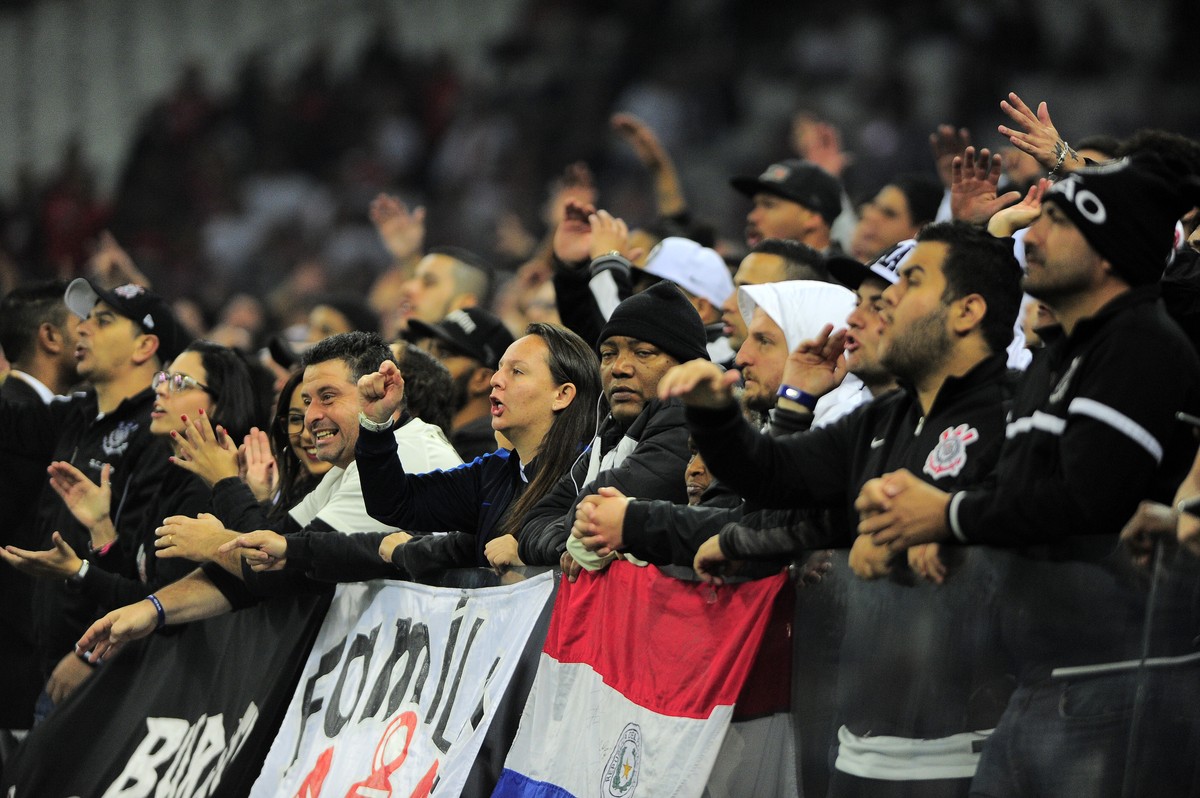 Corinthians perde mais na Arena em 2018 e vê média de público despencar ...