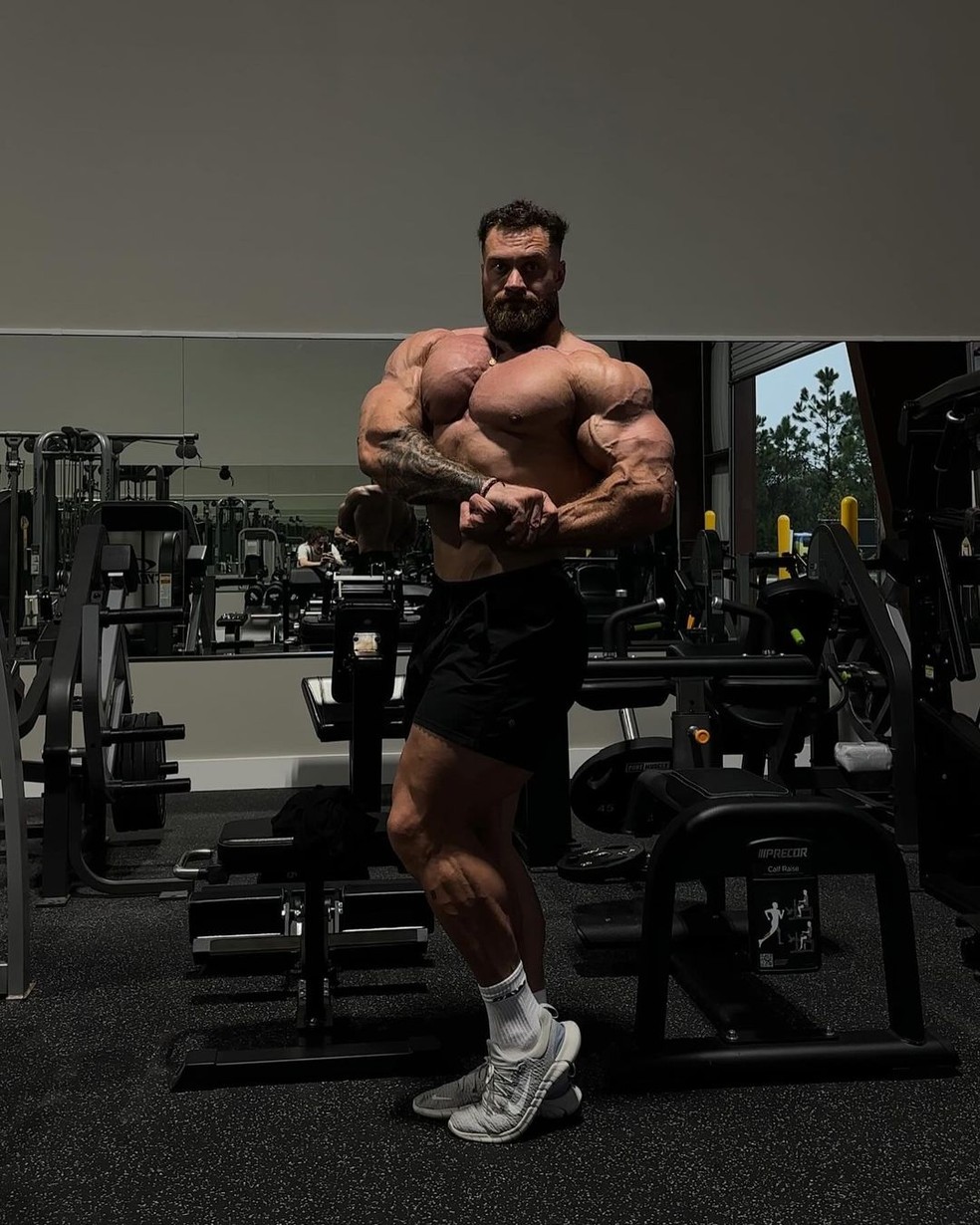 CHRIS BUMSTEAD - Su Historia Completa Actualizada (Documental Mr