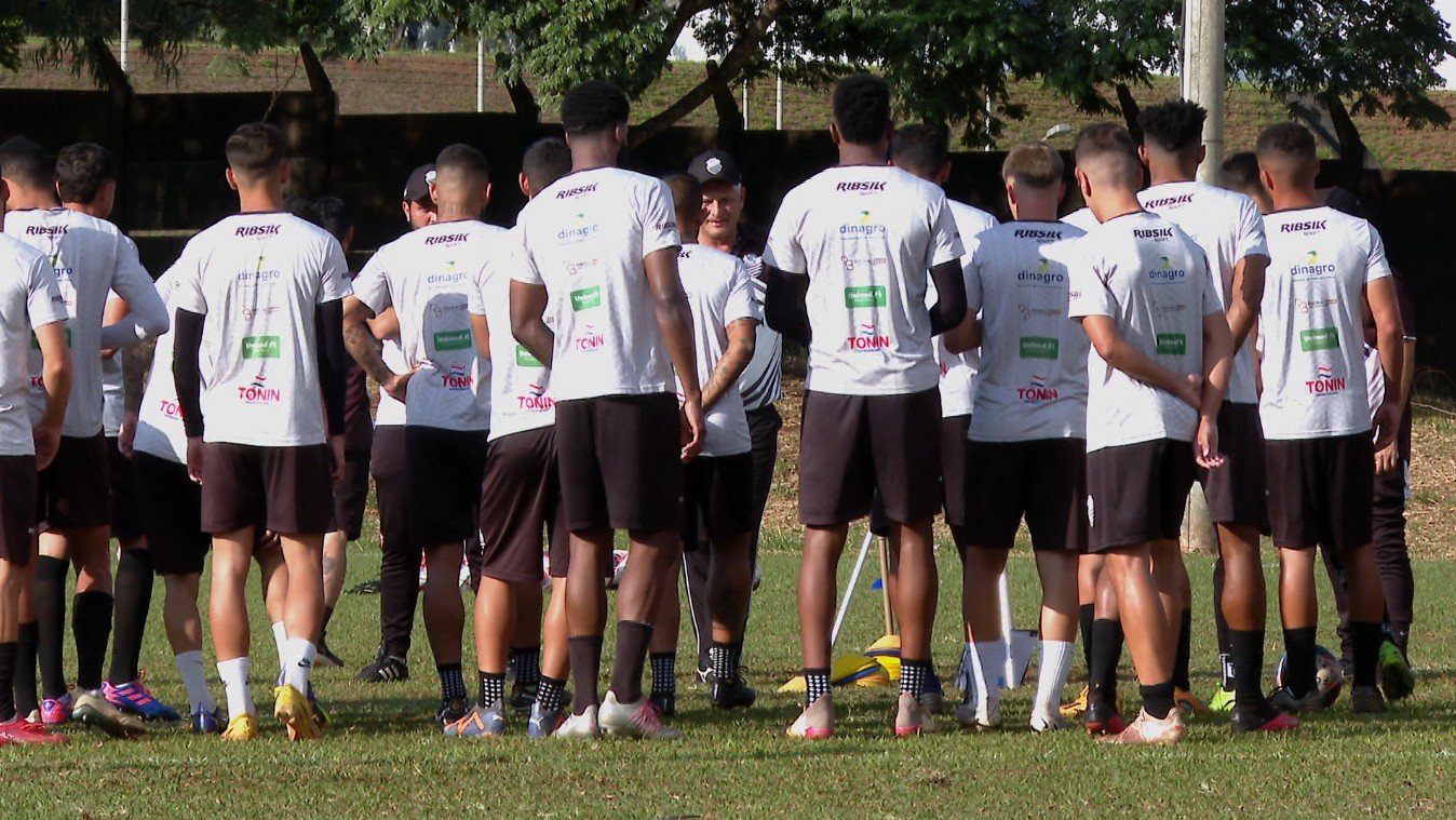 Turma do Fahel: reforços citam influência do técnico para acerto com ...