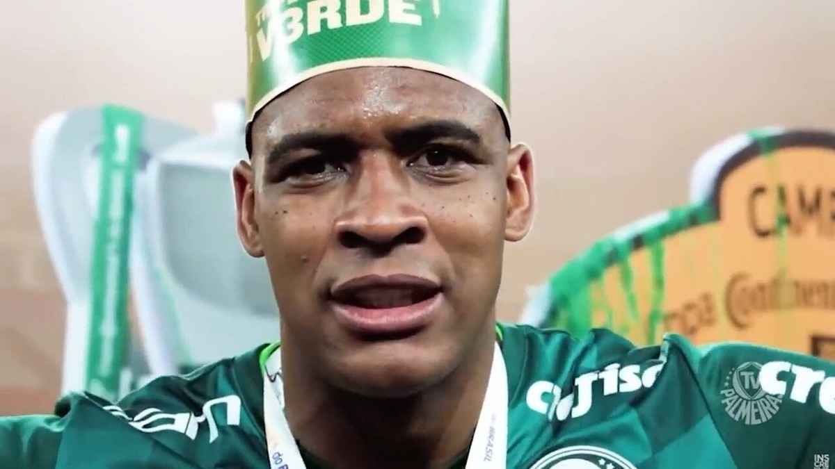 Jailson recebe homenagem e se despede do Palmeiras: "Conquistei tudo ...