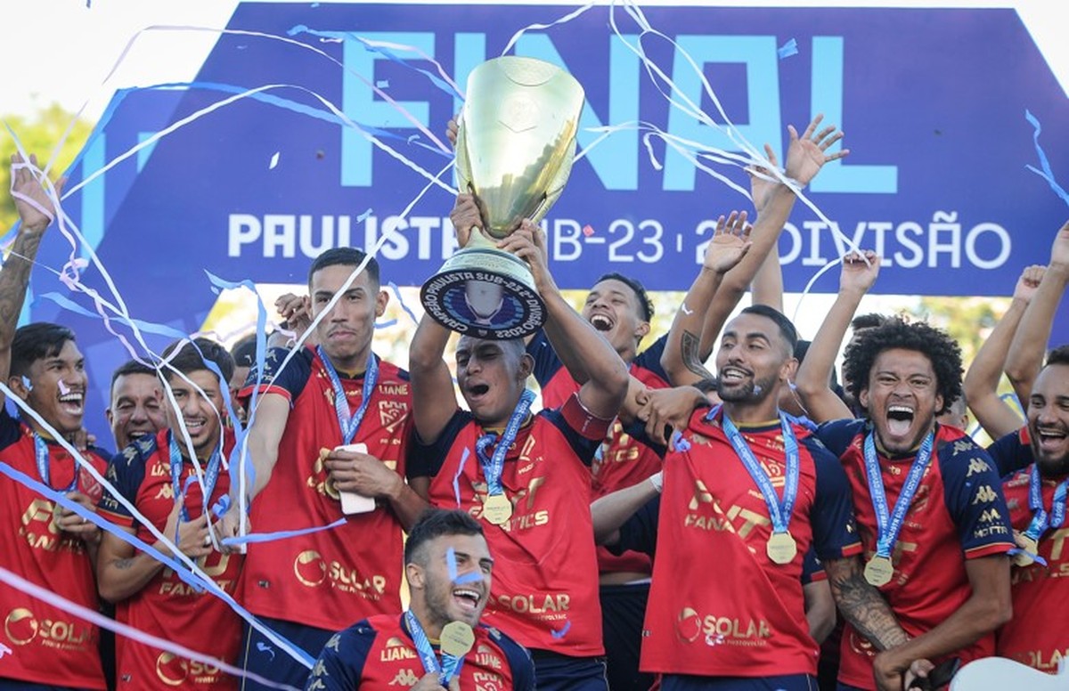 Com nova divisão a partir do próximo ano, FPF define formato e grupos ...