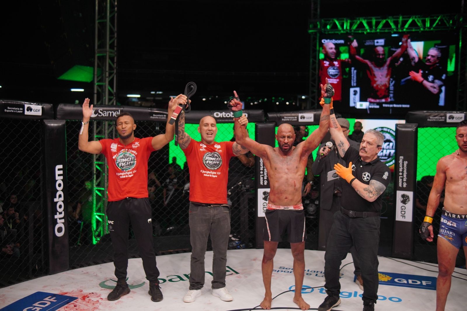 Jungle Fight define os 1º semifinalistas do “Fight do Milhão" | Ge