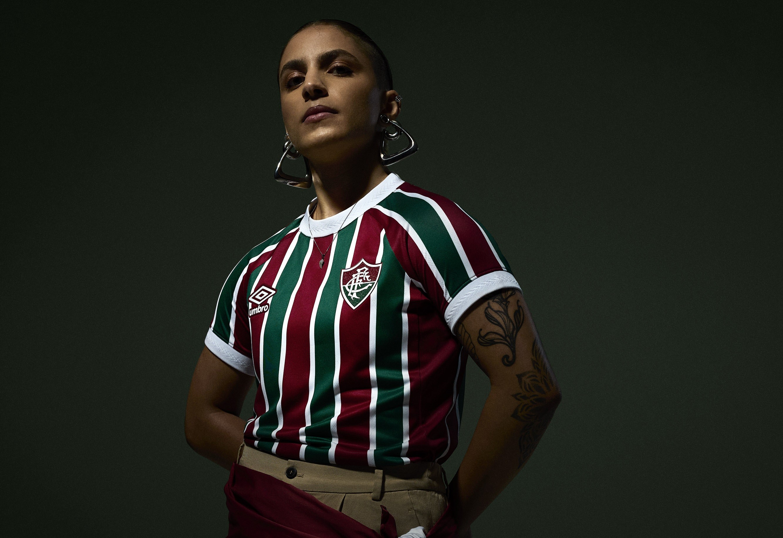 Fluminense lança novo uniforme tricolor para 2025 | Ge