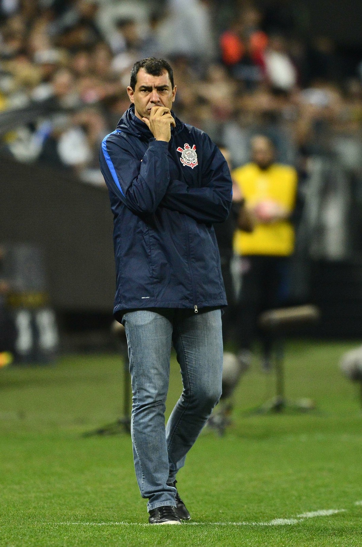 Carille festeja classificação e diz já que esperava mais erros do ...