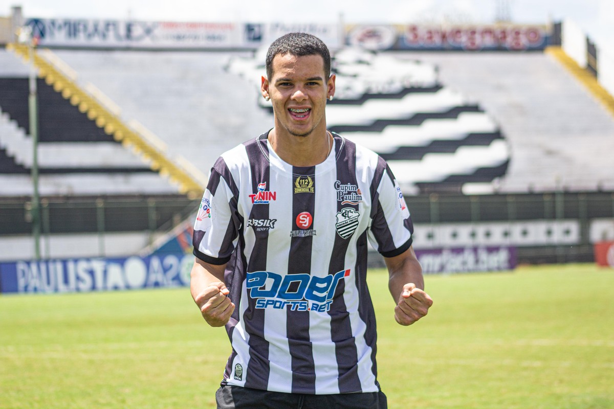 Cria da base, David é inscrito e Comercial fecha lista A da Série A2 ...