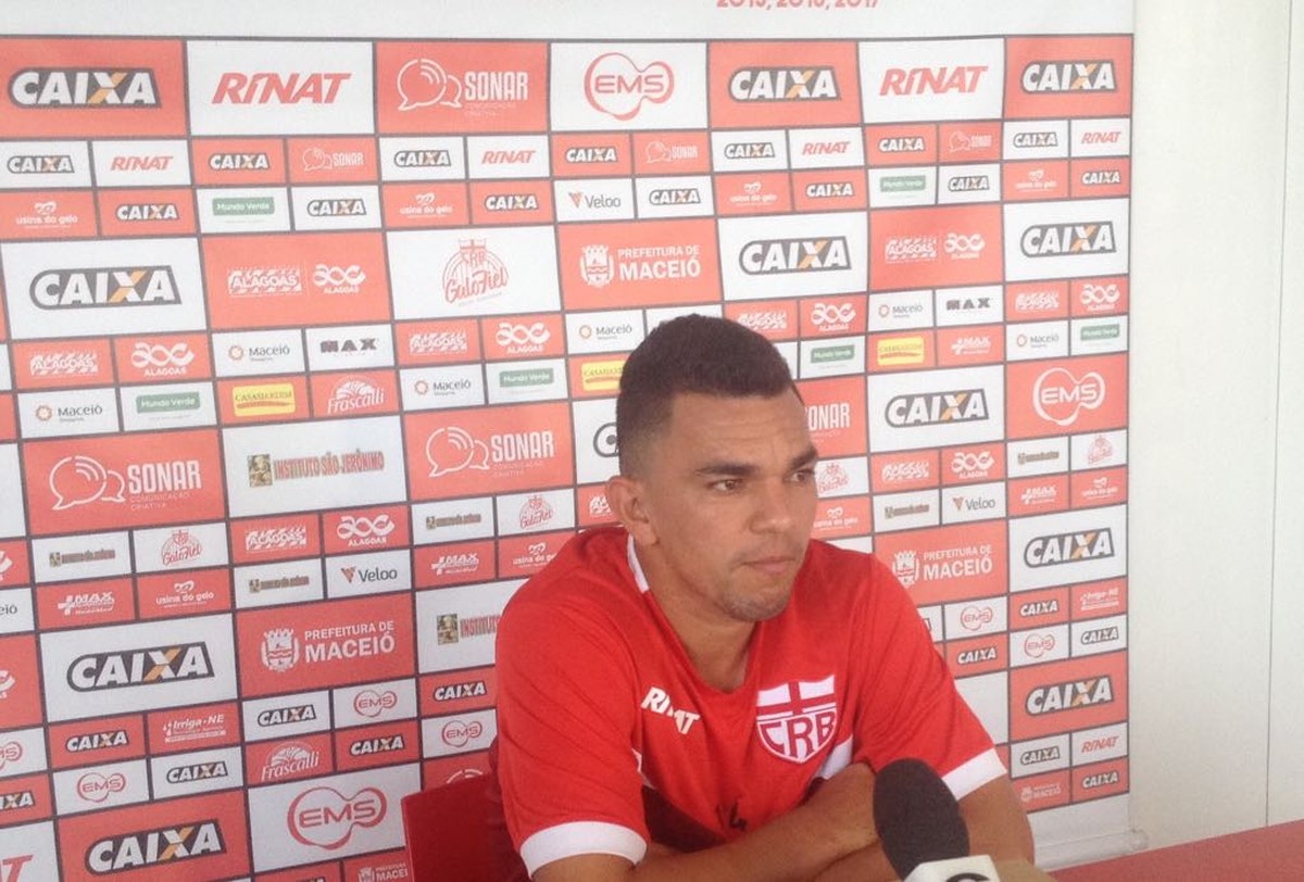 Edson Ratinho: The Journey of a Brazilian Footballer