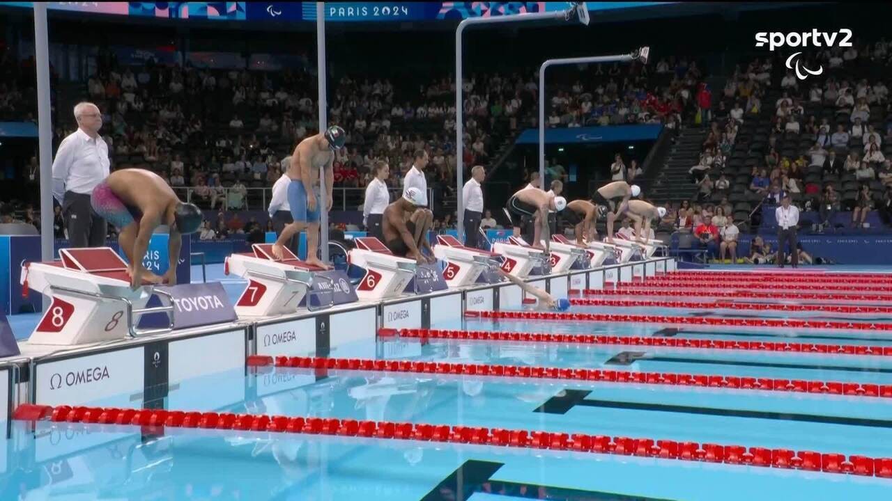 Talisson Glock é bicampeão dos 400m livre das Paralimpíadas