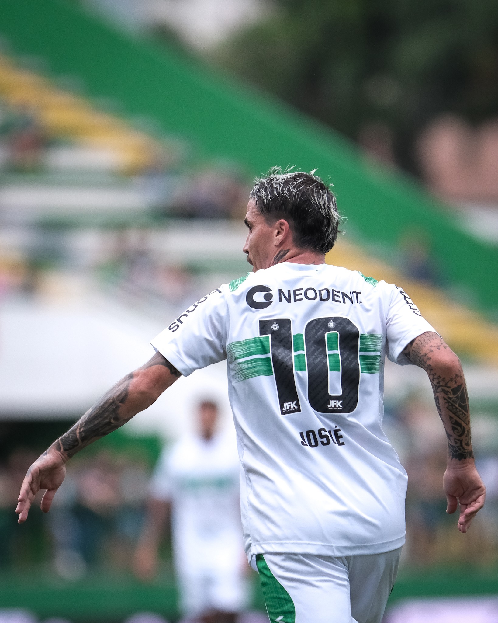Atuações do Coritiba: Josué brilha com assistências; veja notas