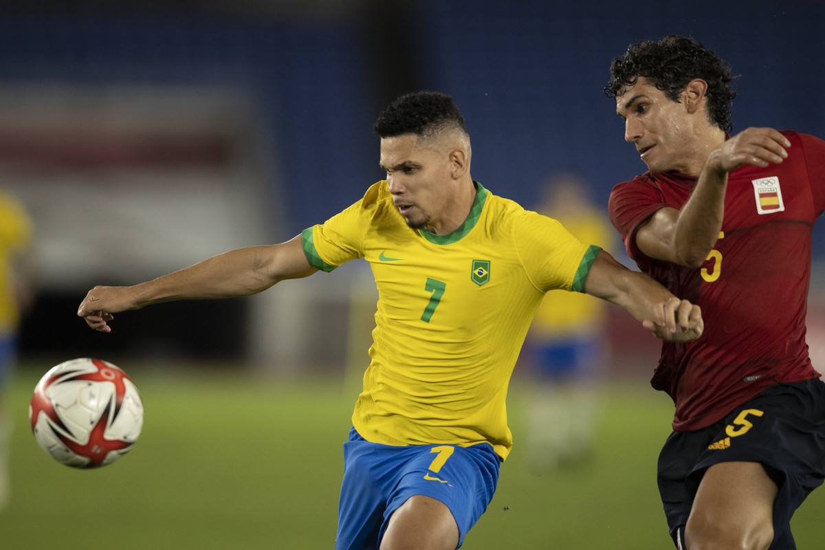 Paulinho avança para ser reforço do Atlético-MG; resta definir período ...