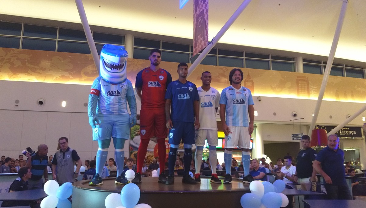 Londrina apresenta novas camisas para temporada 2019; veja as fotos ...