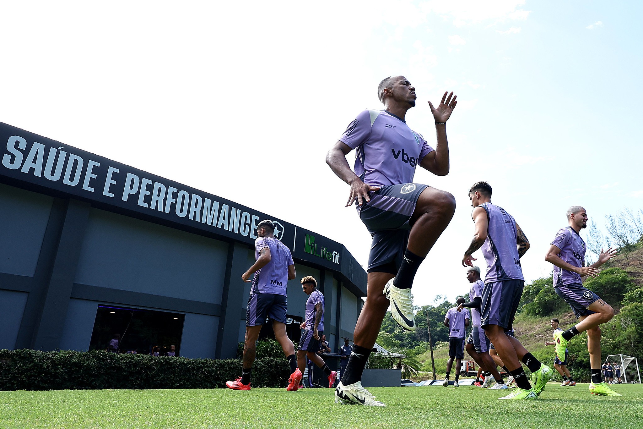 Botafogo completa uma semana de pré-temporada no Rio de Janeiro; veja ...
