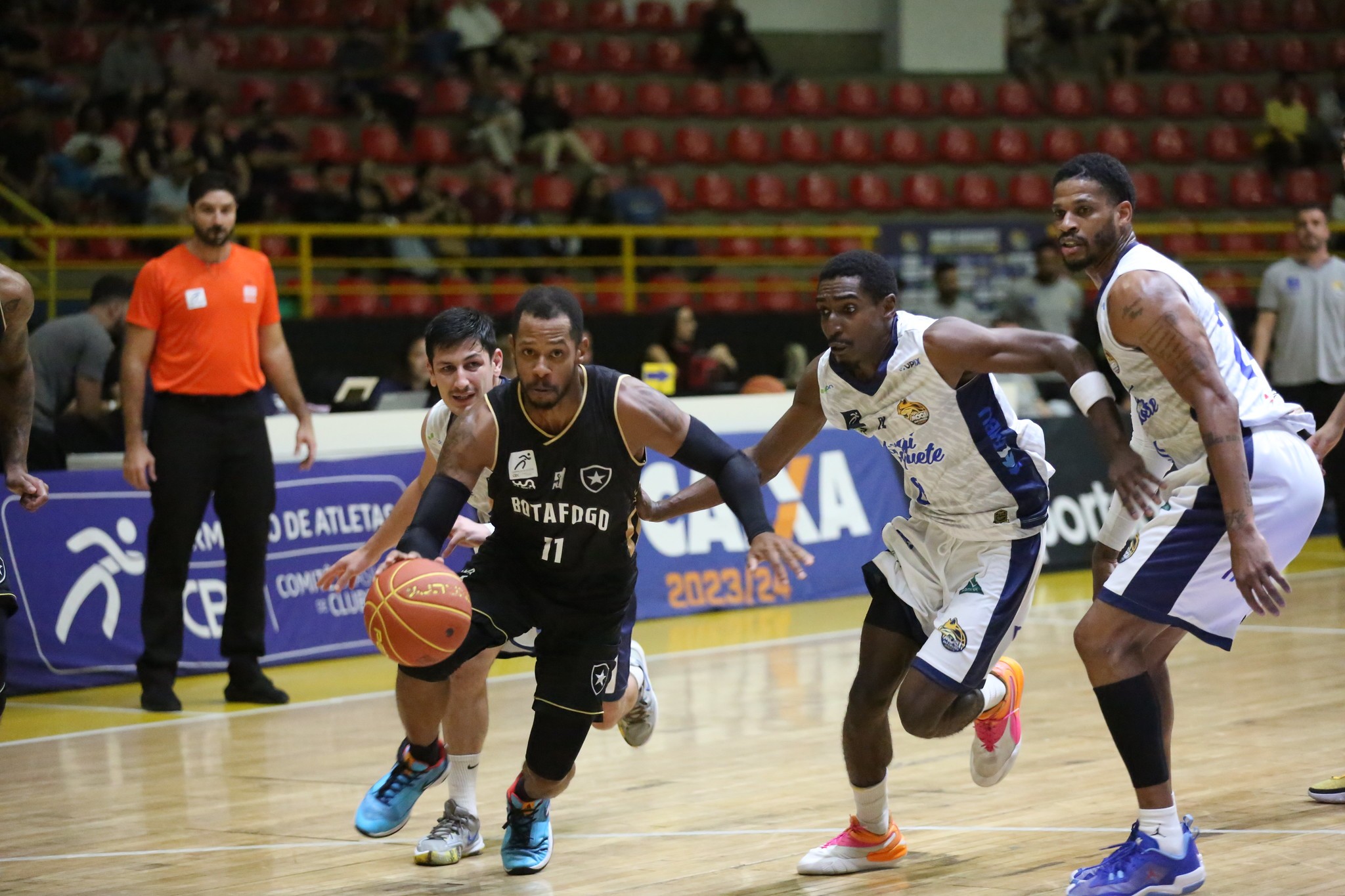 Botafogo encara a Unifacisa buscando subir na tabela do NBB | nbb | ge