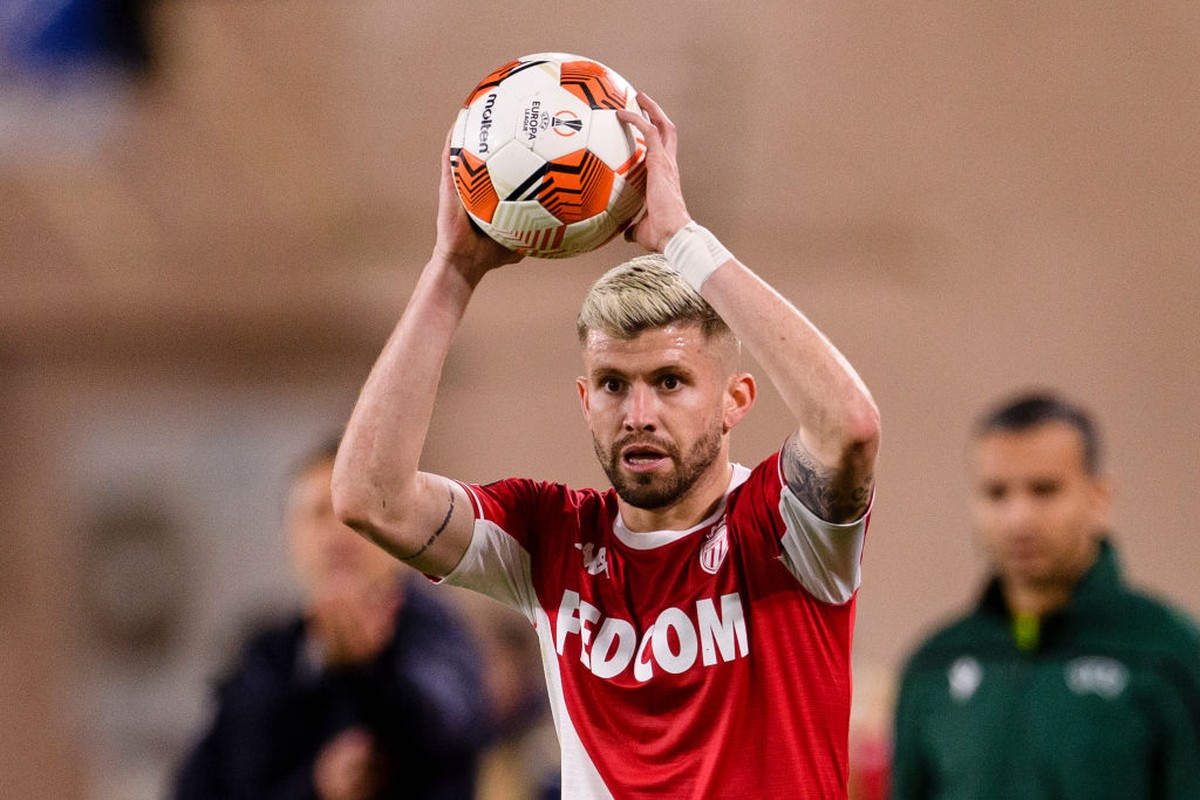 Com "total liberdade" no Monaco, Caio Henrique é o lateral brasileiro ...