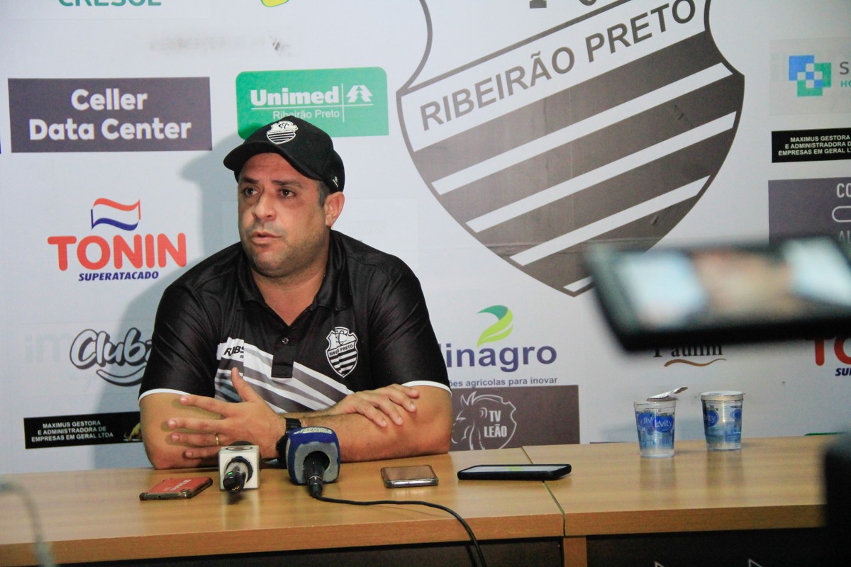 Marciano comemora 1º mês de trabalho do Comercial para Copa Paulista e ...