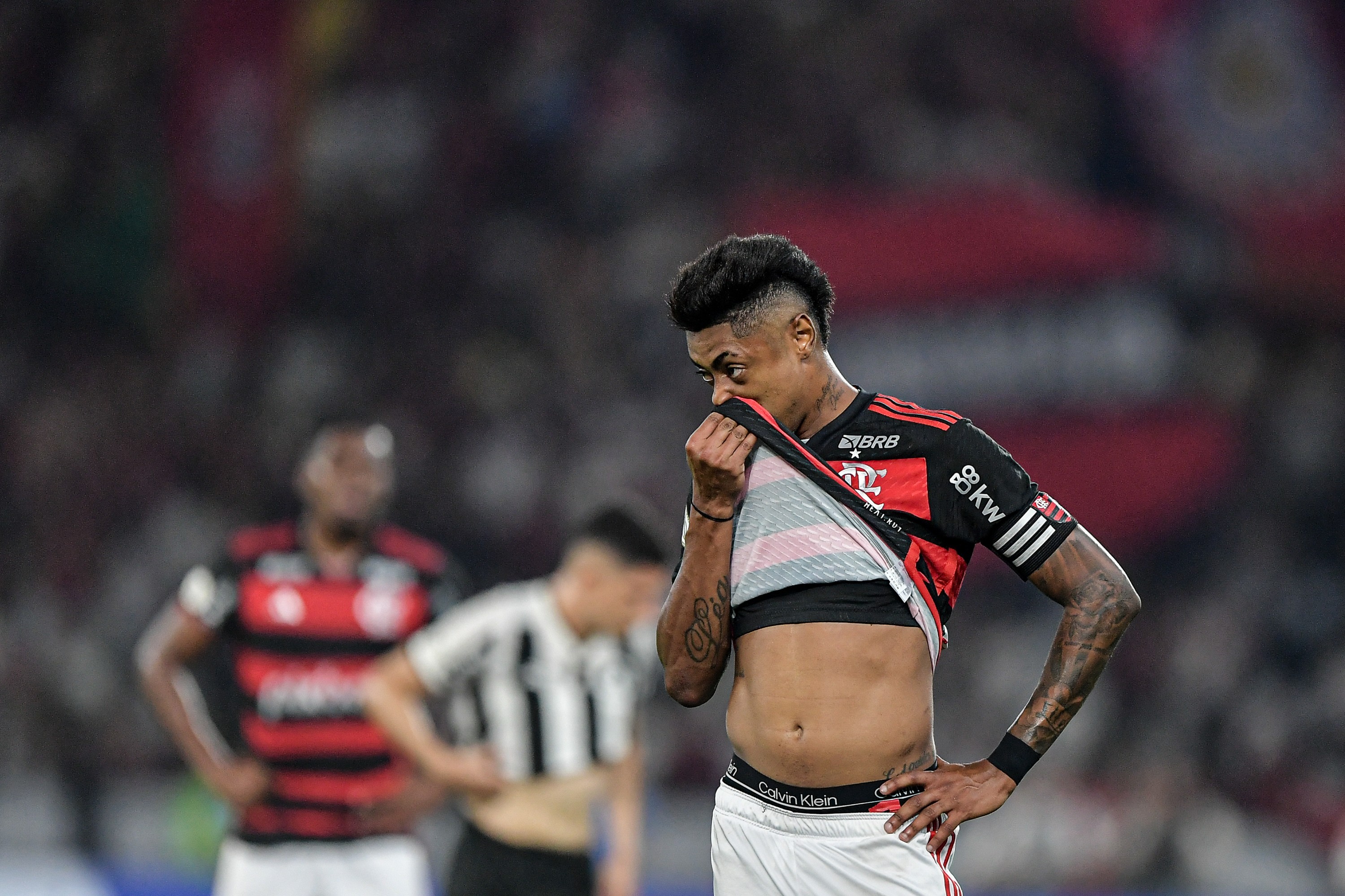 Bruno Henrique, do Flamengo, alegou inocência ao STJD: "Chamaria ...