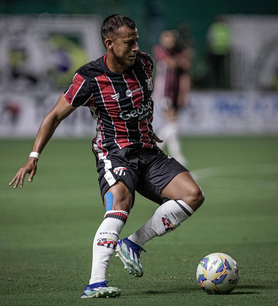 Treze acerta a contratação do atacante Luisinho para a sequência da ...