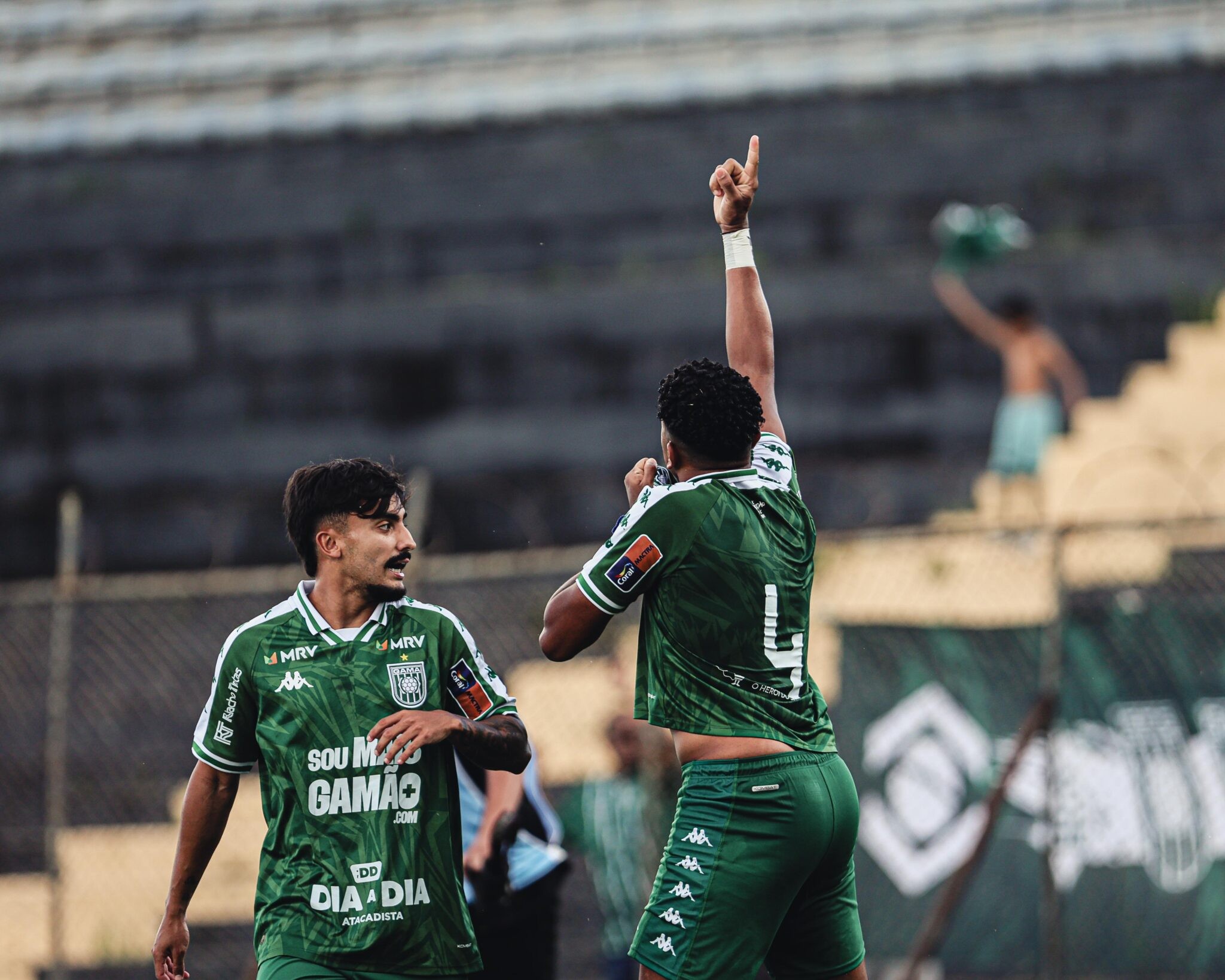 Vila Nova acerta contratação do zagueiro Pedro Romano | Ge