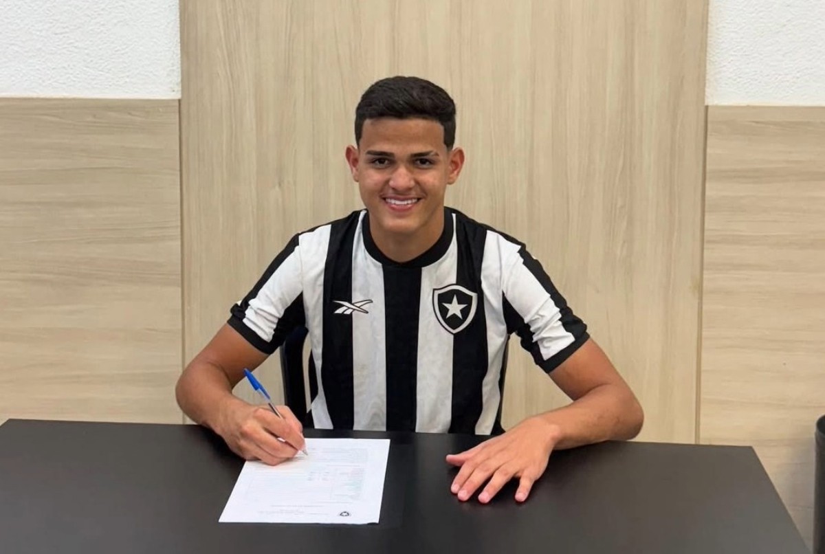 Joia contratada pelo Botafogo tem multa de R$ 500 milhões | Ge