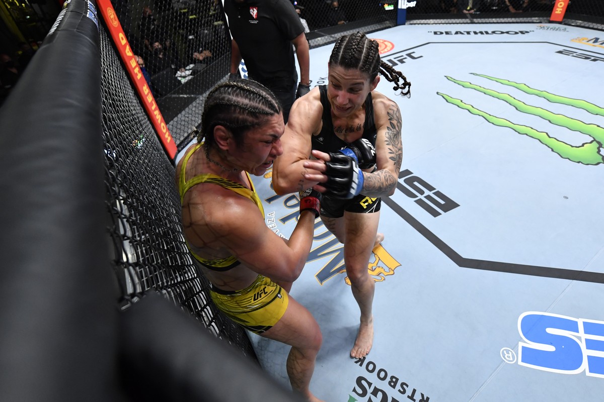 UFC: Karol Rosa vence de forma dominante na despedida de Bethe Correia ...