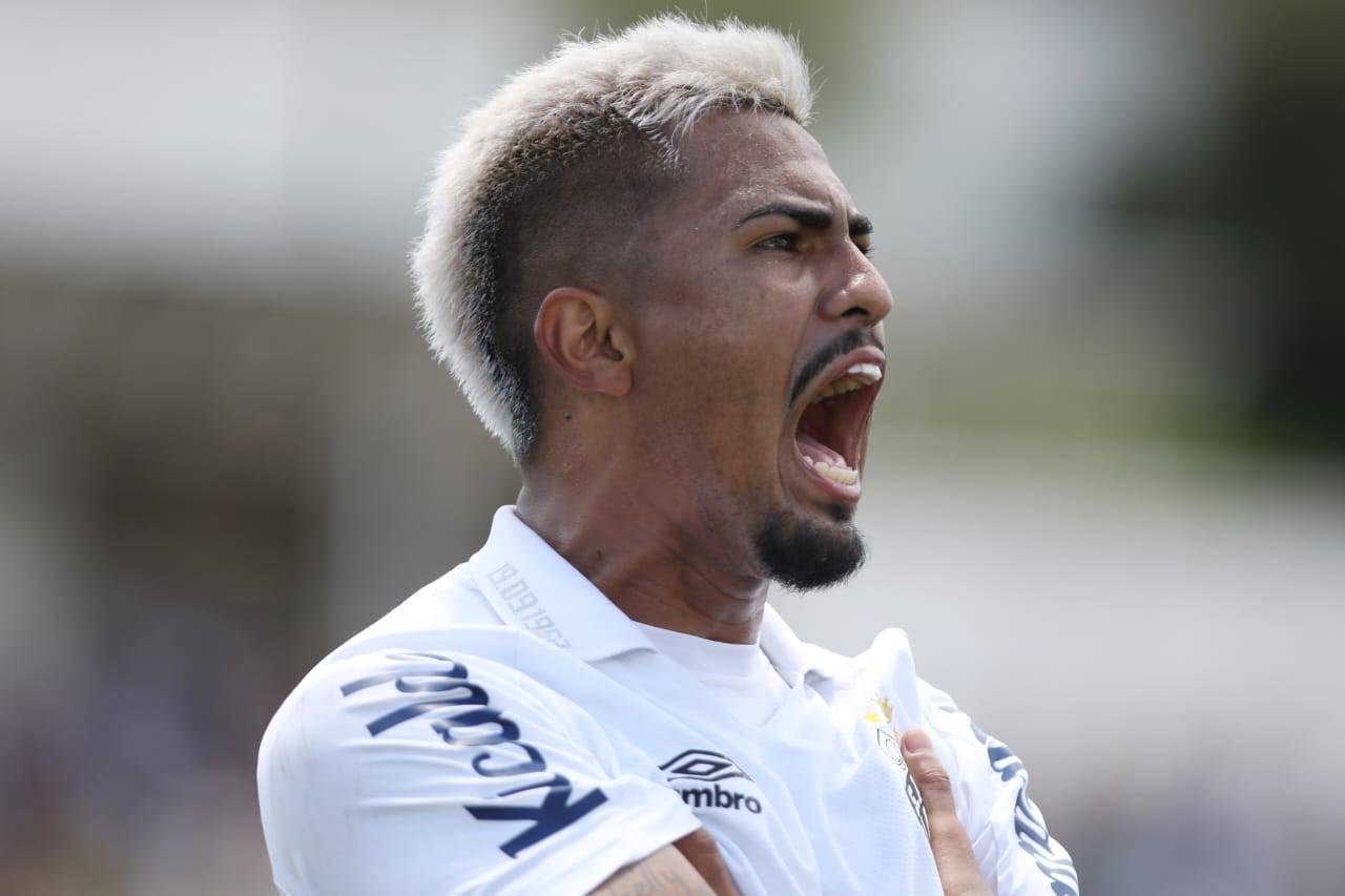 Ivonei e mais três: destaques do Santos na Copinha se apresentam ao ...