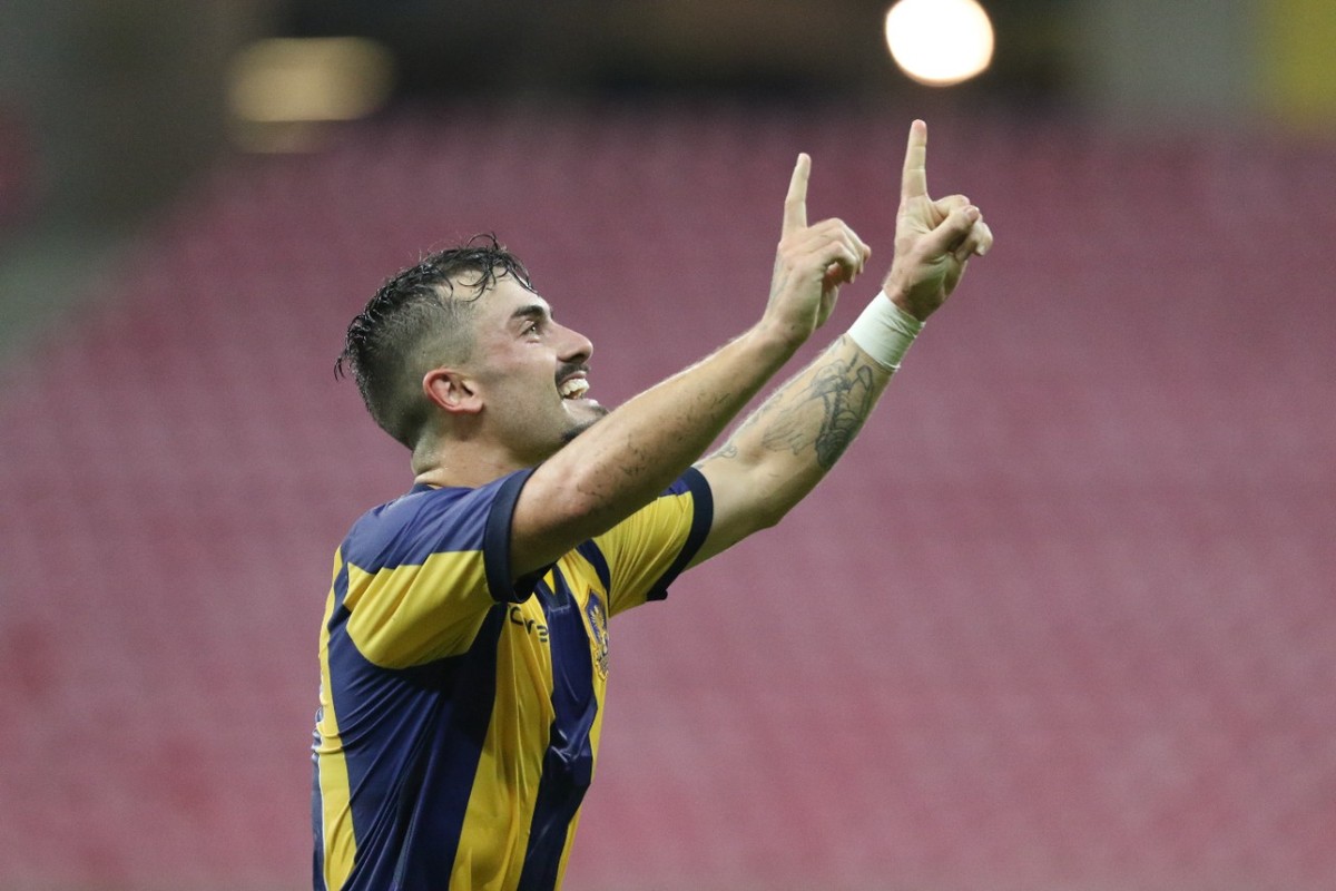 Ermel e João Marcos deixam o Retrô, mas Gelson e Braga retornam para ...